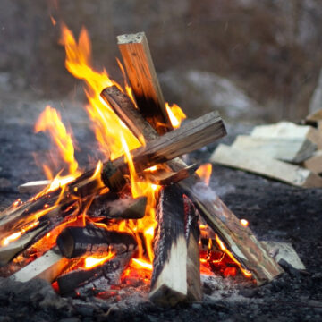The Ultimate Beginner's Guide to Campfires | The Wandering Camper